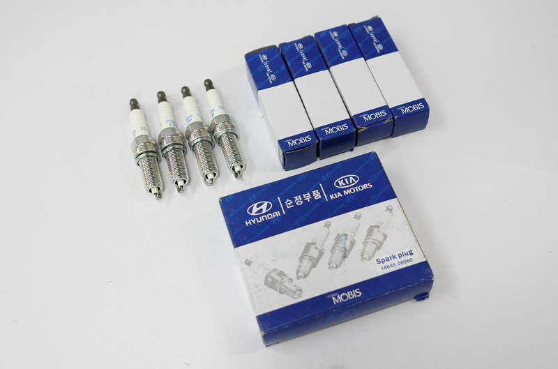 Hyundai 2012 Veloster GDI Turbo Genuine Ignition Spark Plug Assy For ...