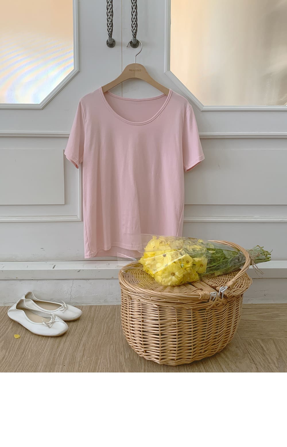 리얼코코 누적7만장재구매최고👍자체제작질좋은반팔티 엘리자 모달 유넥 반팔티셔츠 2 Color 여름썸머u넥라운드넥이너레이어드기본티워터밤페스티벌룩흠뻑쇼